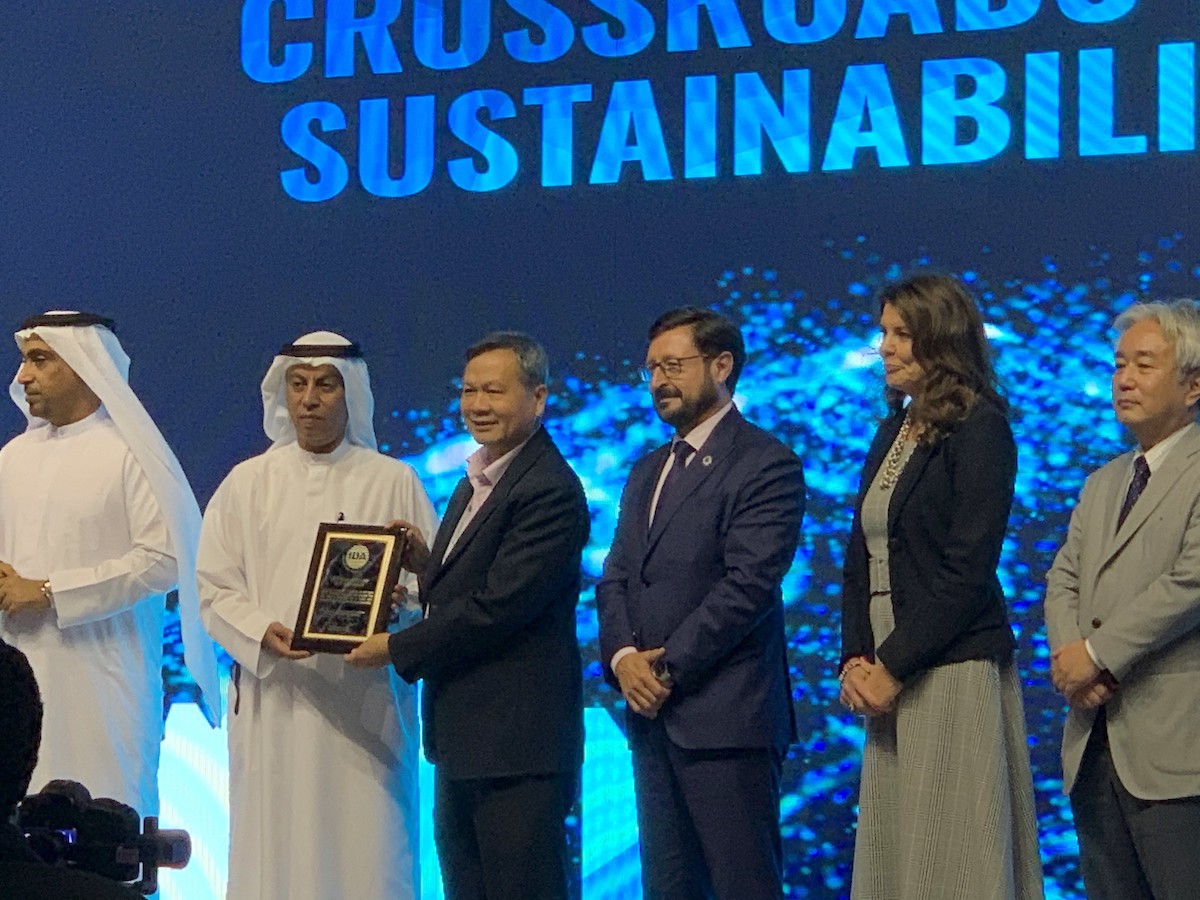 KAUST Professor Kim Choon Ng and research team win prestigious water desalination award